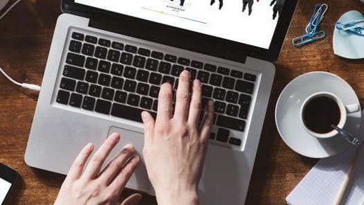 Jasa Ketik, Ketikan, Mengetik.