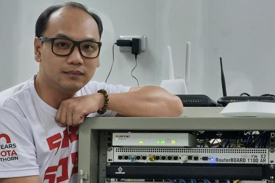 ติดตั้งออกแบบระบบ Network ขนาดเล็ก ไม่เกิน 250 Device และจัดหาสเปคคอมตาม ICT กำหนด