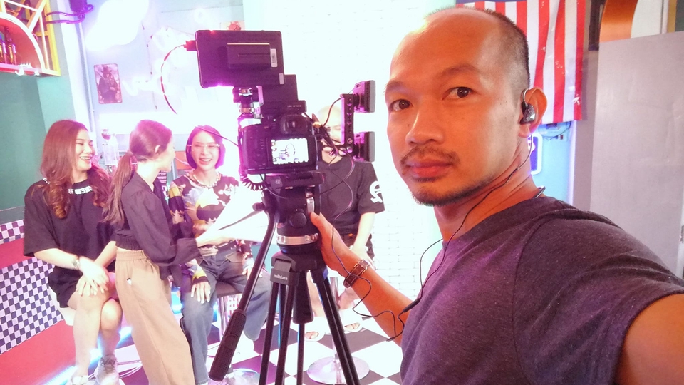 งานถ่าย VDO และตัดต่อ ครบจบในคนเดียว