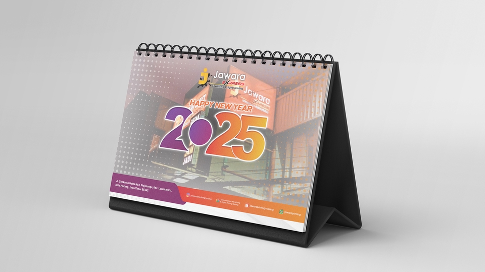Desain Custom Kalender Meja / Kalender Duduk Sesuai Keinginanmu