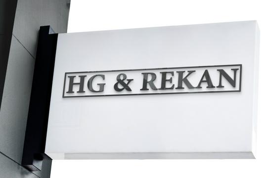 DESAIN LOGO USAHA SIMPLE MODERN MINIMALIS