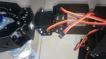 Pembuatan Rangkaian Elektronika Dan Pemrogramannya Menggunakan Arduino.
